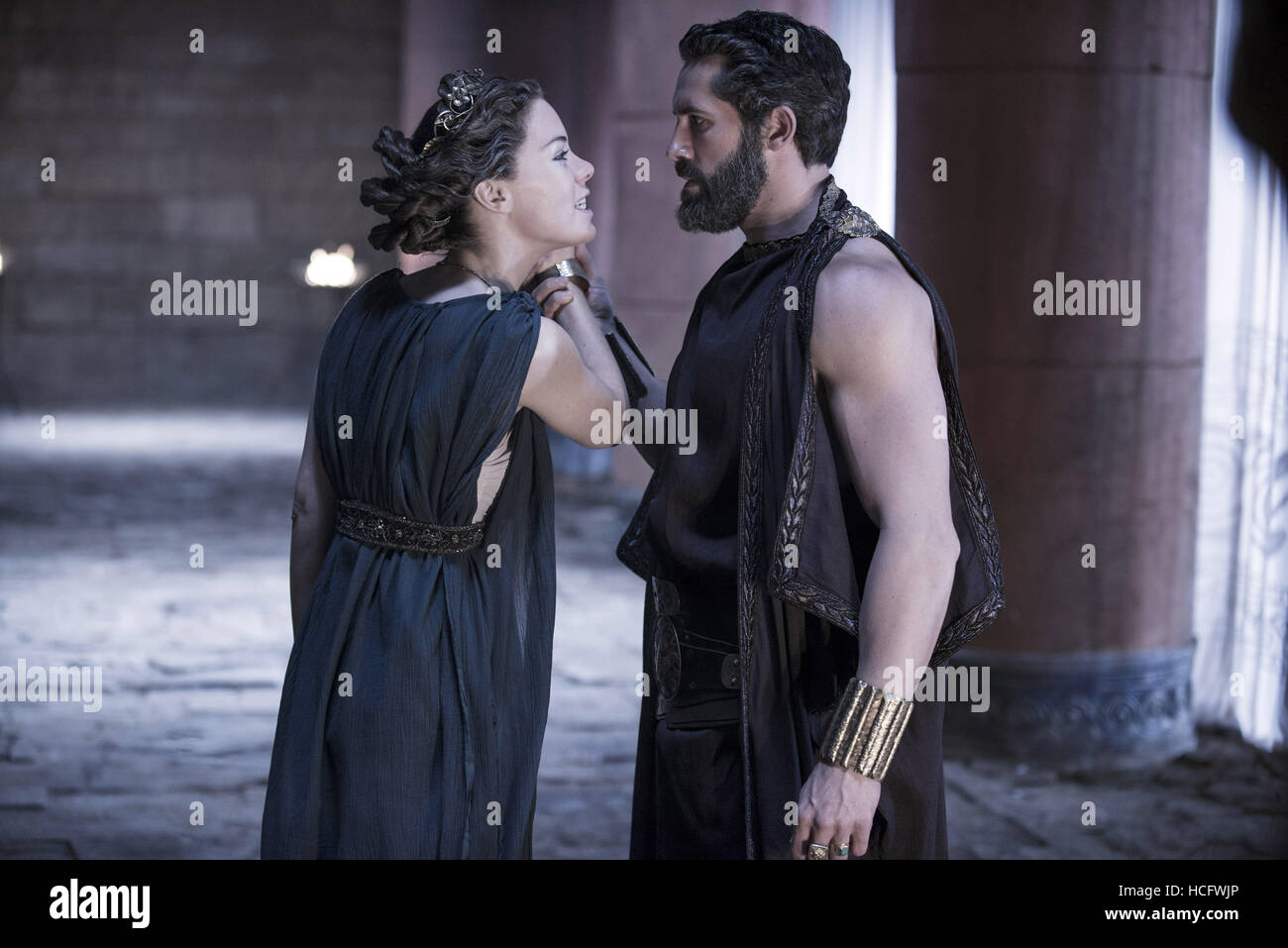 THE LEGEND OF HERCULES, l-r: Roxanne McKee, Liam McIntyre, 2014, ph ...