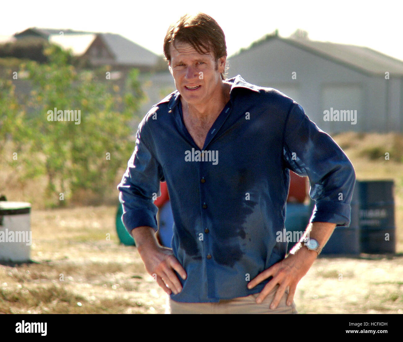 LOOK BOTH WAYS, William McInnes, 2005 Stock Photo - Alamy