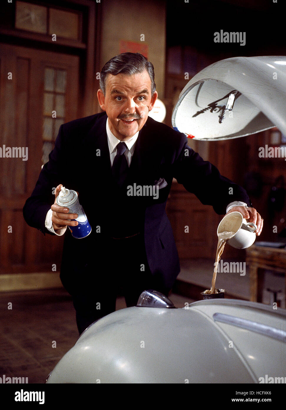 THE LOVE BUG, David Tomlinson, 1968 Stock Photo - Alamy