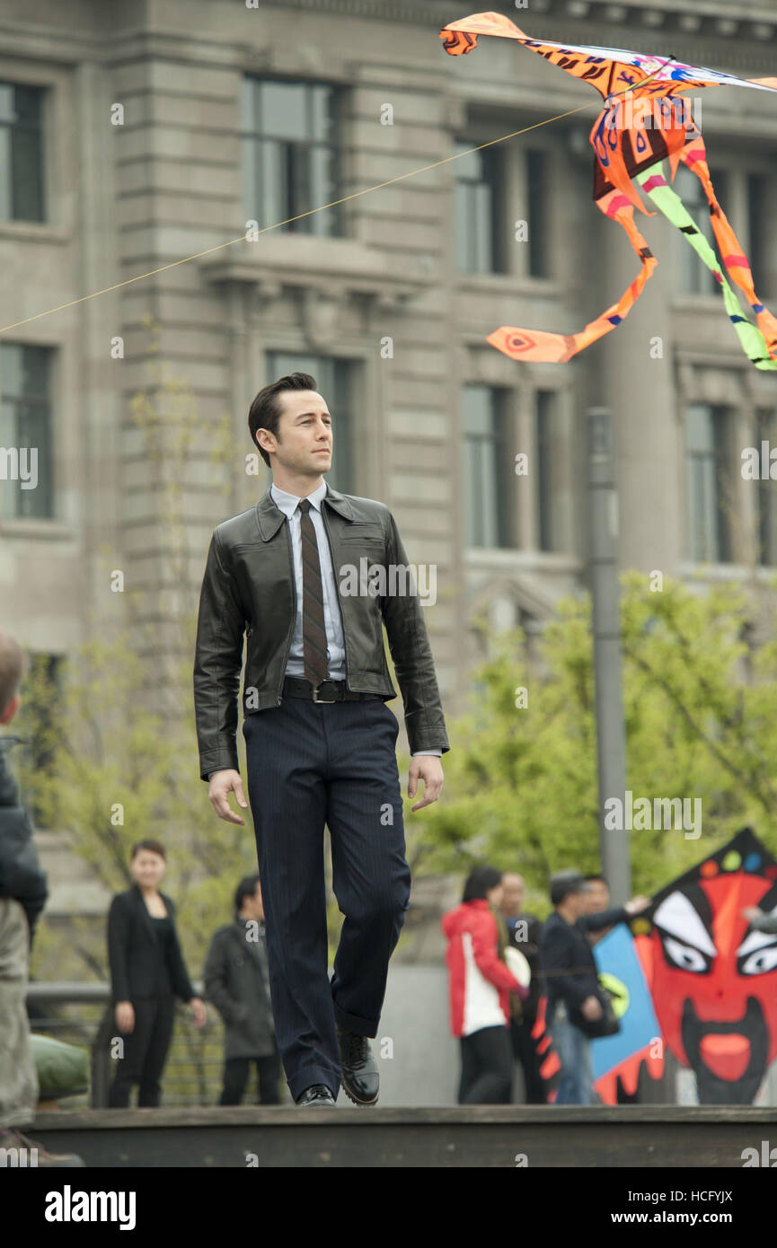 LOOPER, Joseph Gordon-Levitt, 2012. ph: Matthieu/©TriStar Pictures ...
