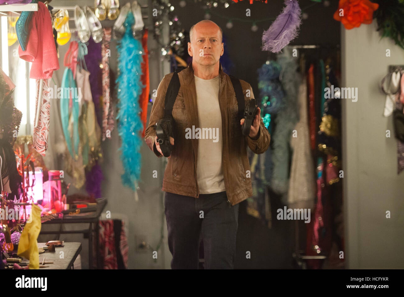 LOOPER, Bruce Willis, 2012. ph: Alan Markfield/©TriStar Pictures ...