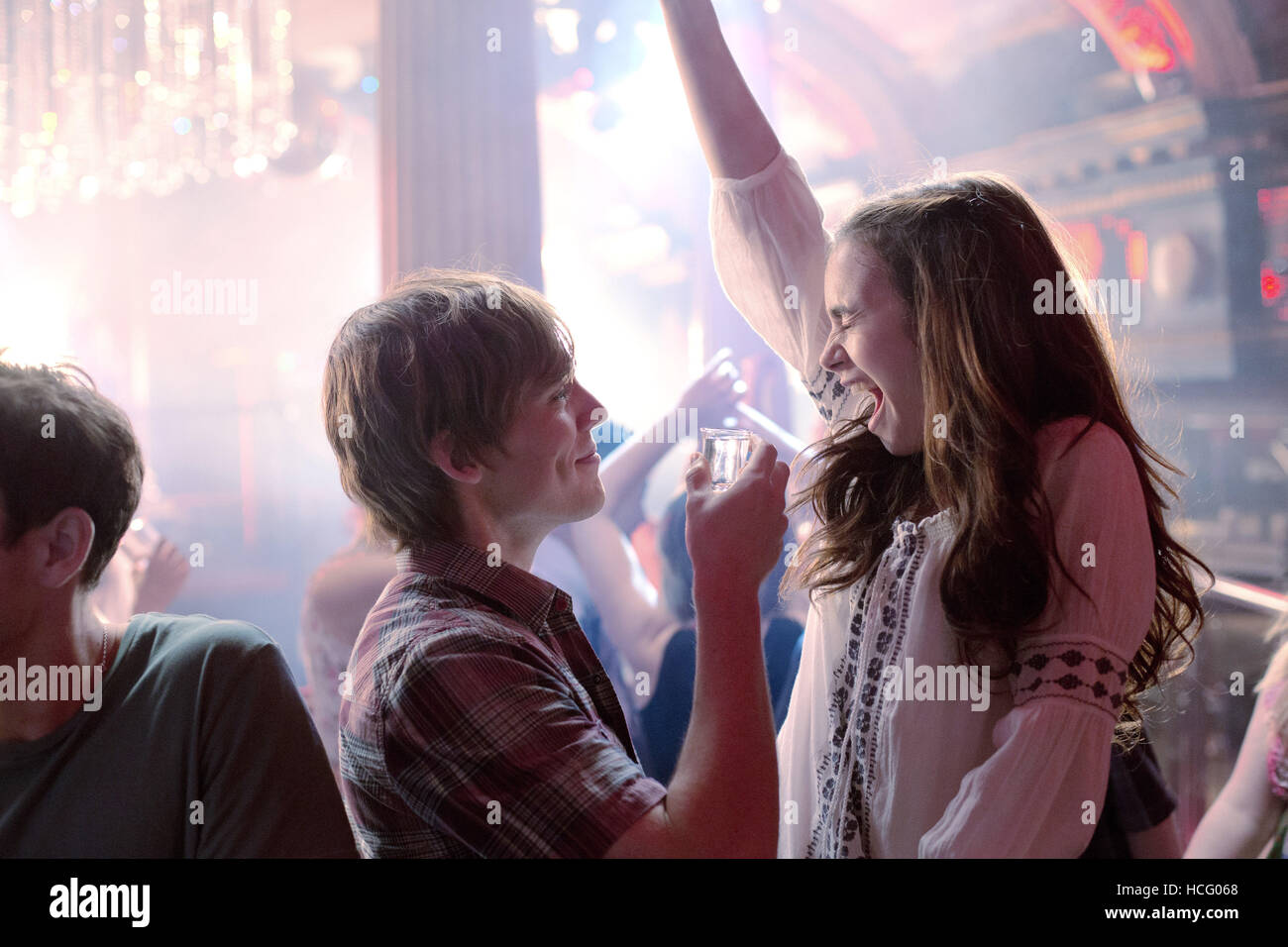 LOVE, ROSIE, from left: Sam Claflin, Lily Collins, 2014. ph: Jonathan ...
