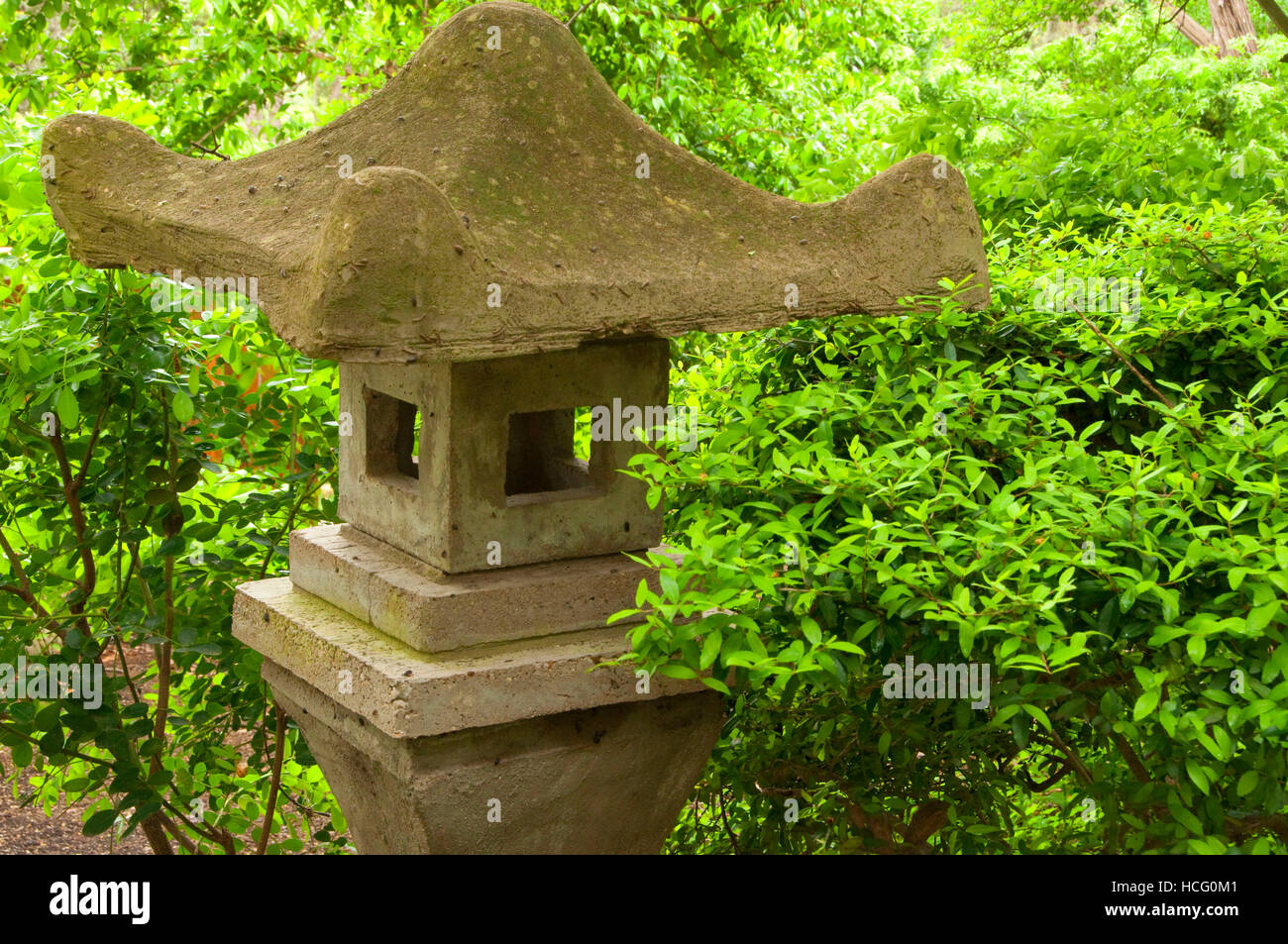 Isamu taniguchi hi-res stock photography and images - Alamy