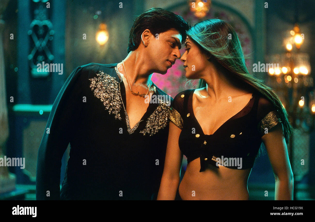 MAIN HOON NA, Shah Rukh Khan, Sushmita Sen, 2004 Stock Photo - Alamy