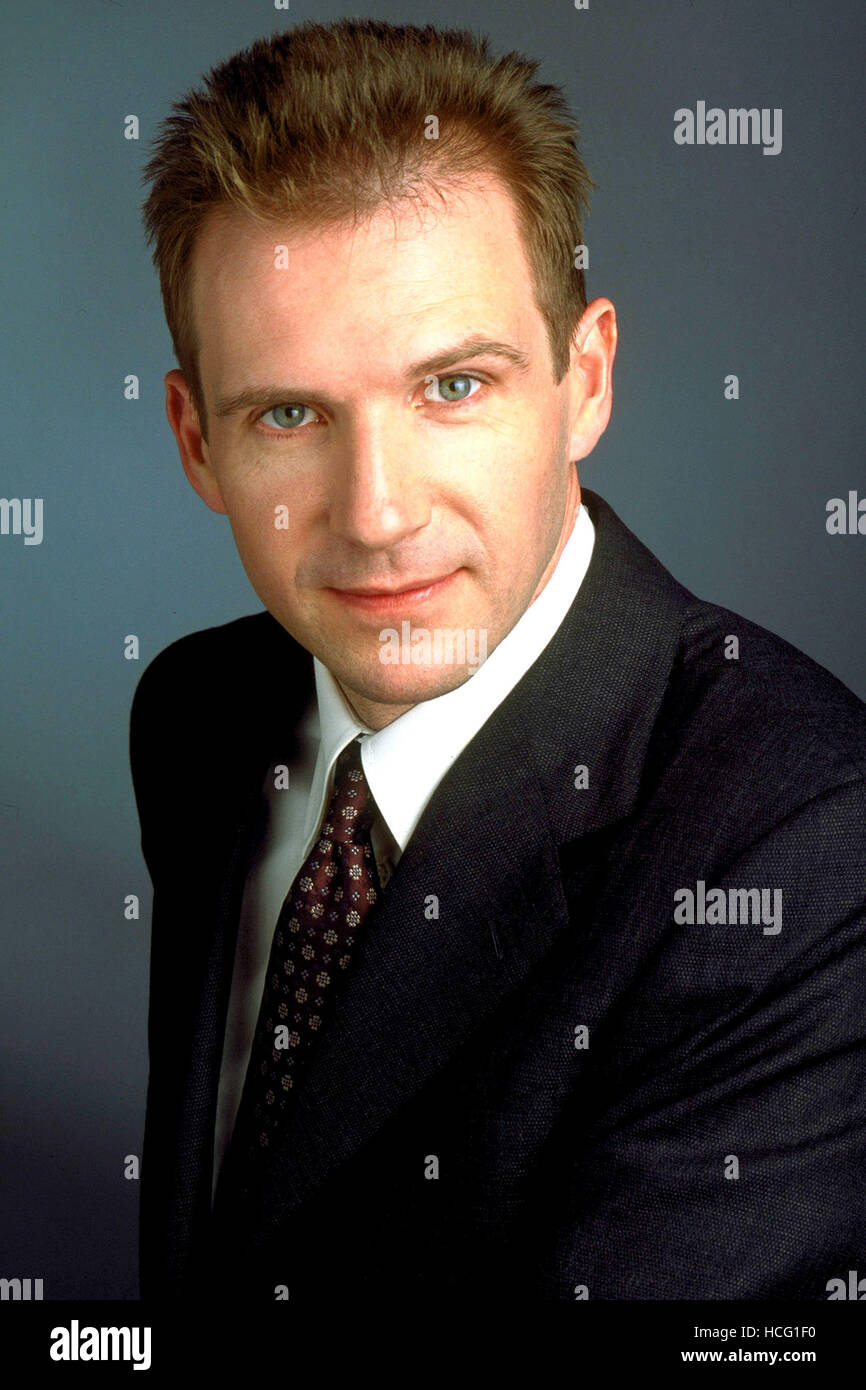 MAID IN MANHATTAN, Ralph Fiennes, 2002, (c) Columbia/courtesy Everett ...