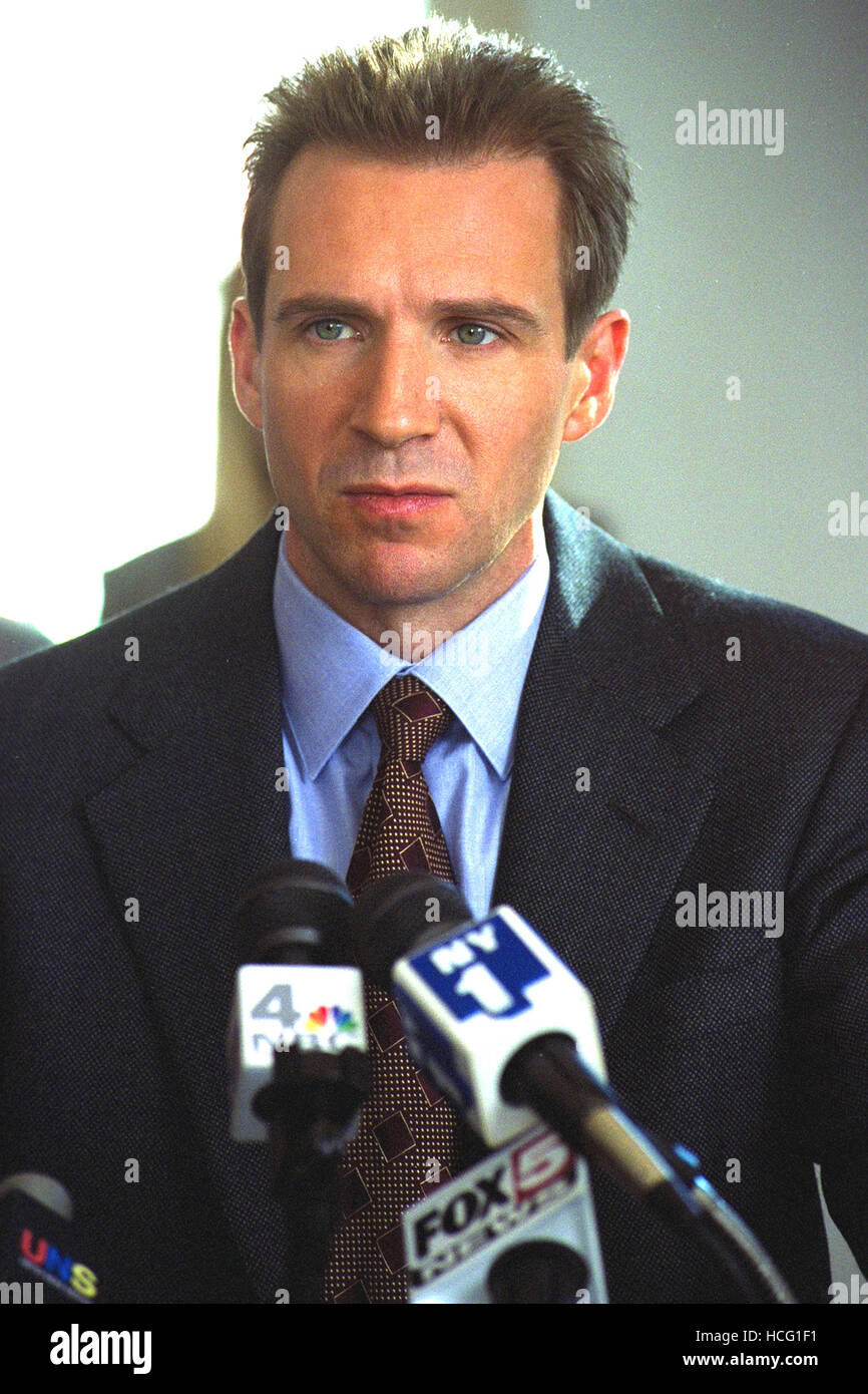 MAID IN MANHATTAN, Ralph Fiennes, 2002, (c) Columbia/courtesy Everett ...