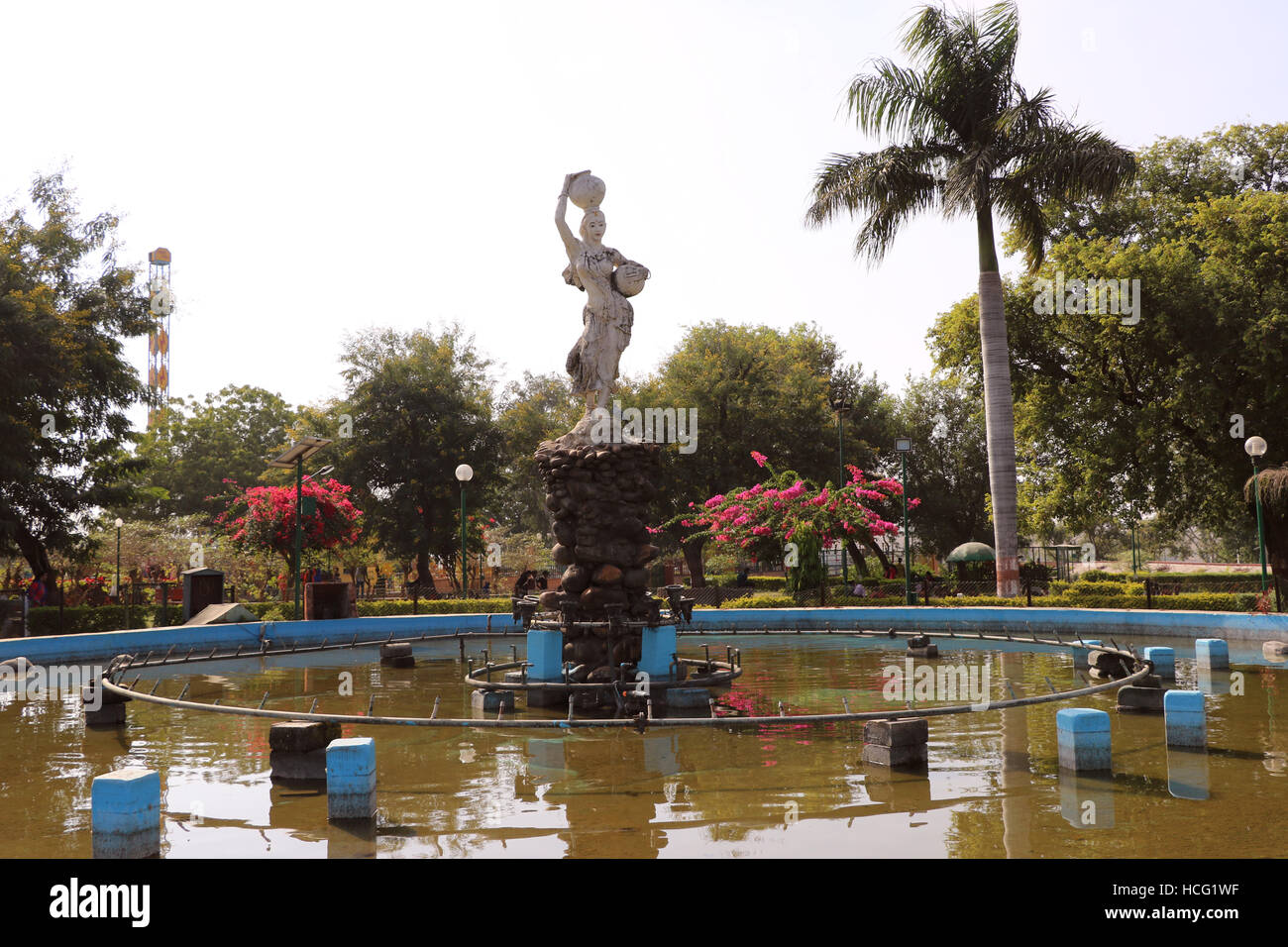 Woman idol hi-res stock photography and images - Alamy