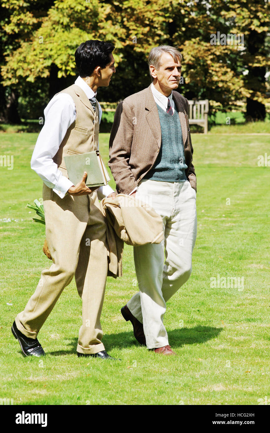THE MAN WHO KNEW INFINITY, from left: Dev Patel, Jeremy Irons, 2015. ph ...
