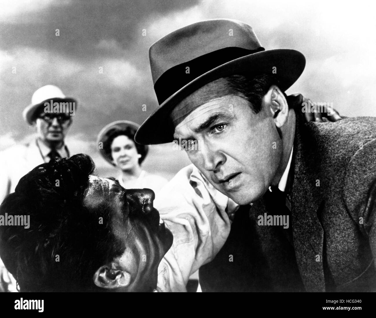 THE MAN WHO KNEW TOO MUCH, top, background, from left: Bernard Miles ...