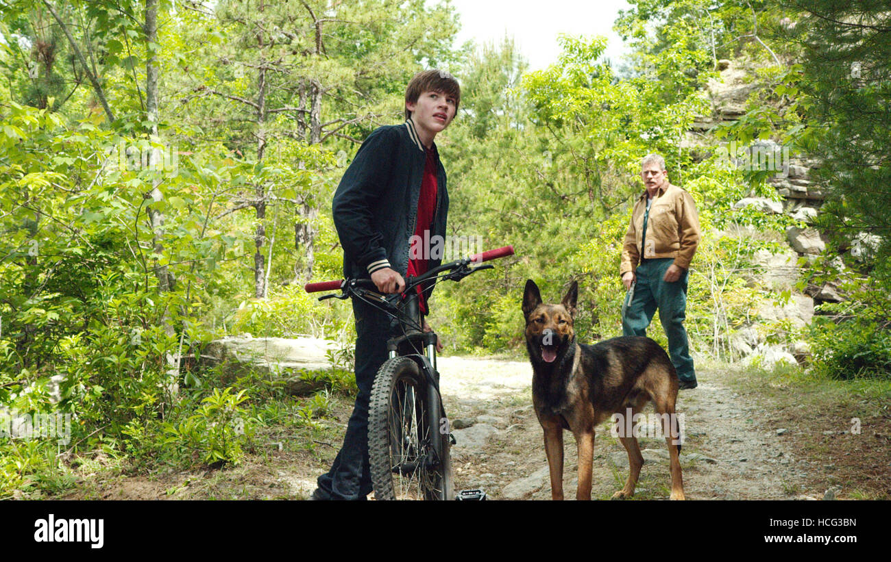 MAX, l-r: Josh Wiggins, Thomas Haden Church, 2015. ©Warner Bros ...