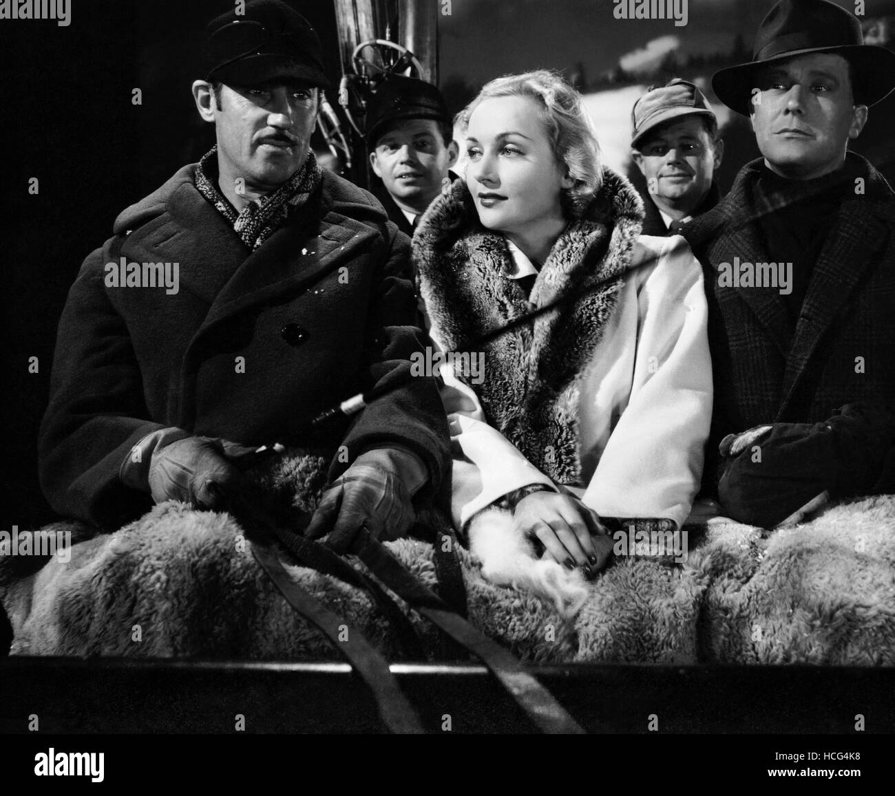 MR. & MRS. SMITH, Carole Lombard (center), Gene Raymond (right), 1941 Stock Photo - Alamy