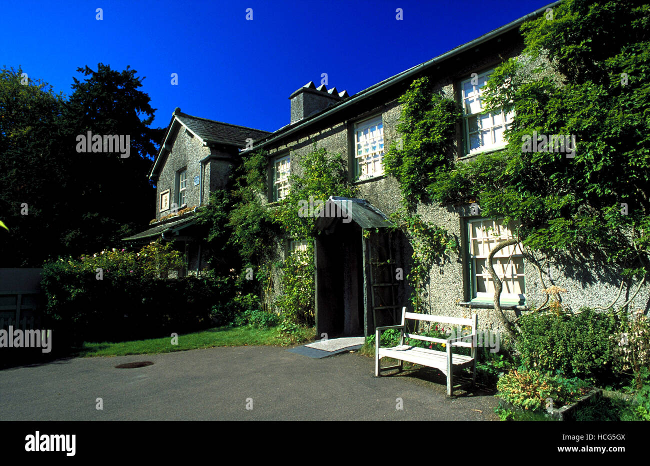 Beatrix potter’s hill top house hi-res stock photography and images - Alamy