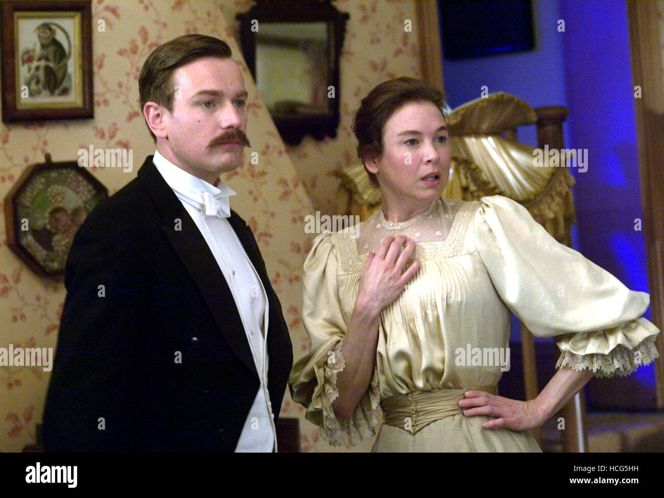 MISS POTTER, Ewan McGregor, Renee Zellweger as Beatrix Potter, 2006 ...