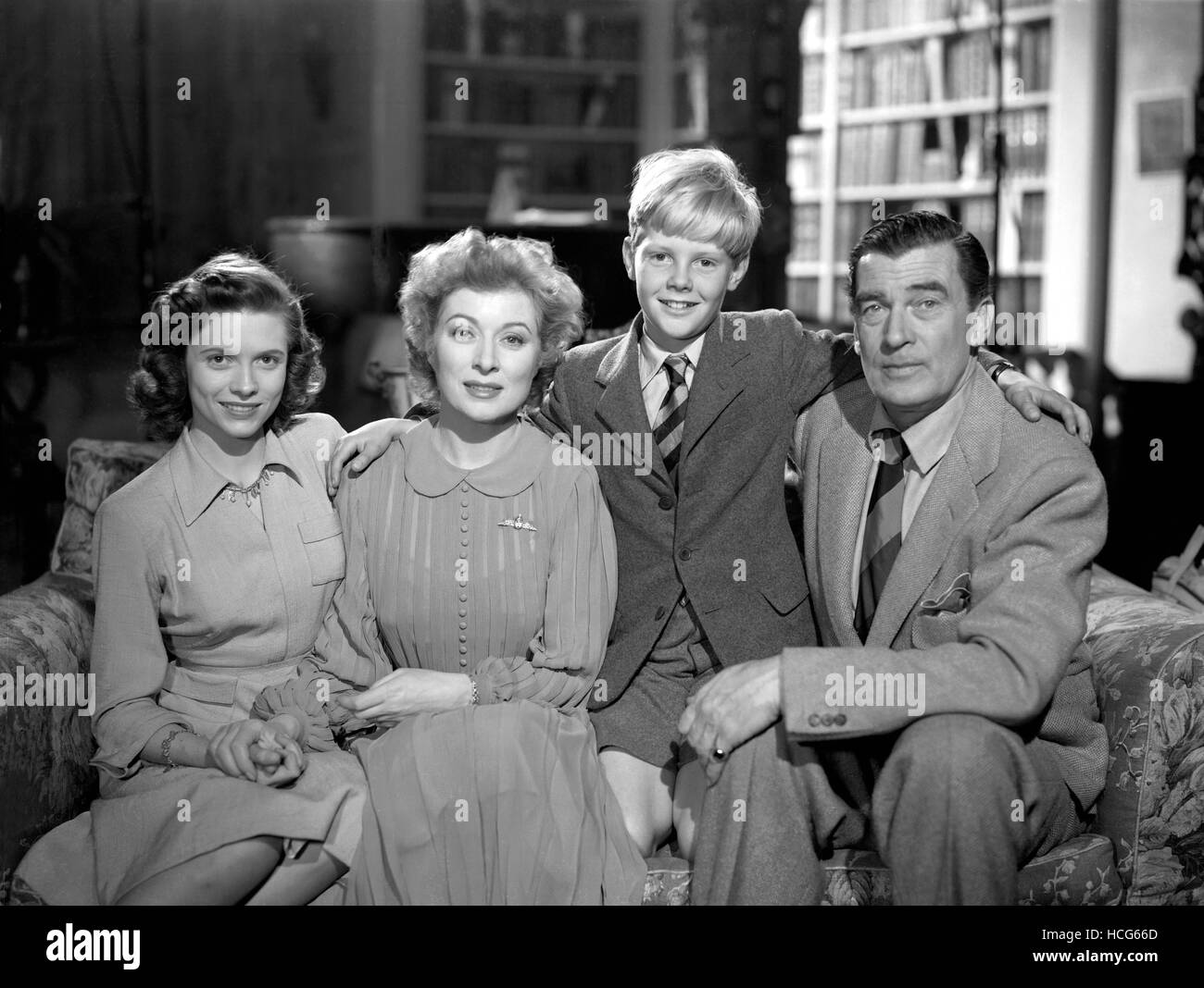 THE MINIVER STORY, Cathy O'Donnell, Greer Garson, James Fox, Walter ...
