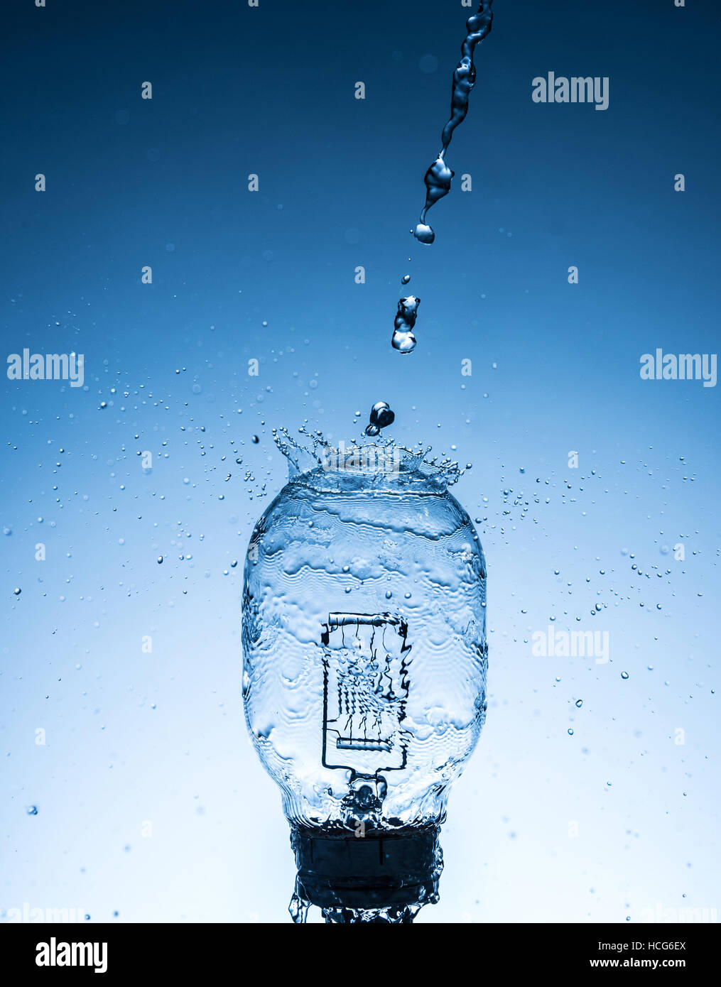 Vintage light bulb Splash Bulb Stock Photo - Alamy