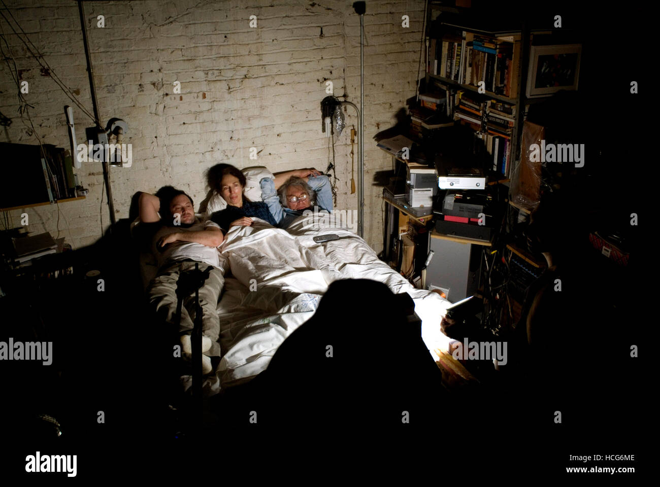 MOMMA'S MAN, from left: Matt Boren, Flo Jacobs, Ken Jacobs, on set ...