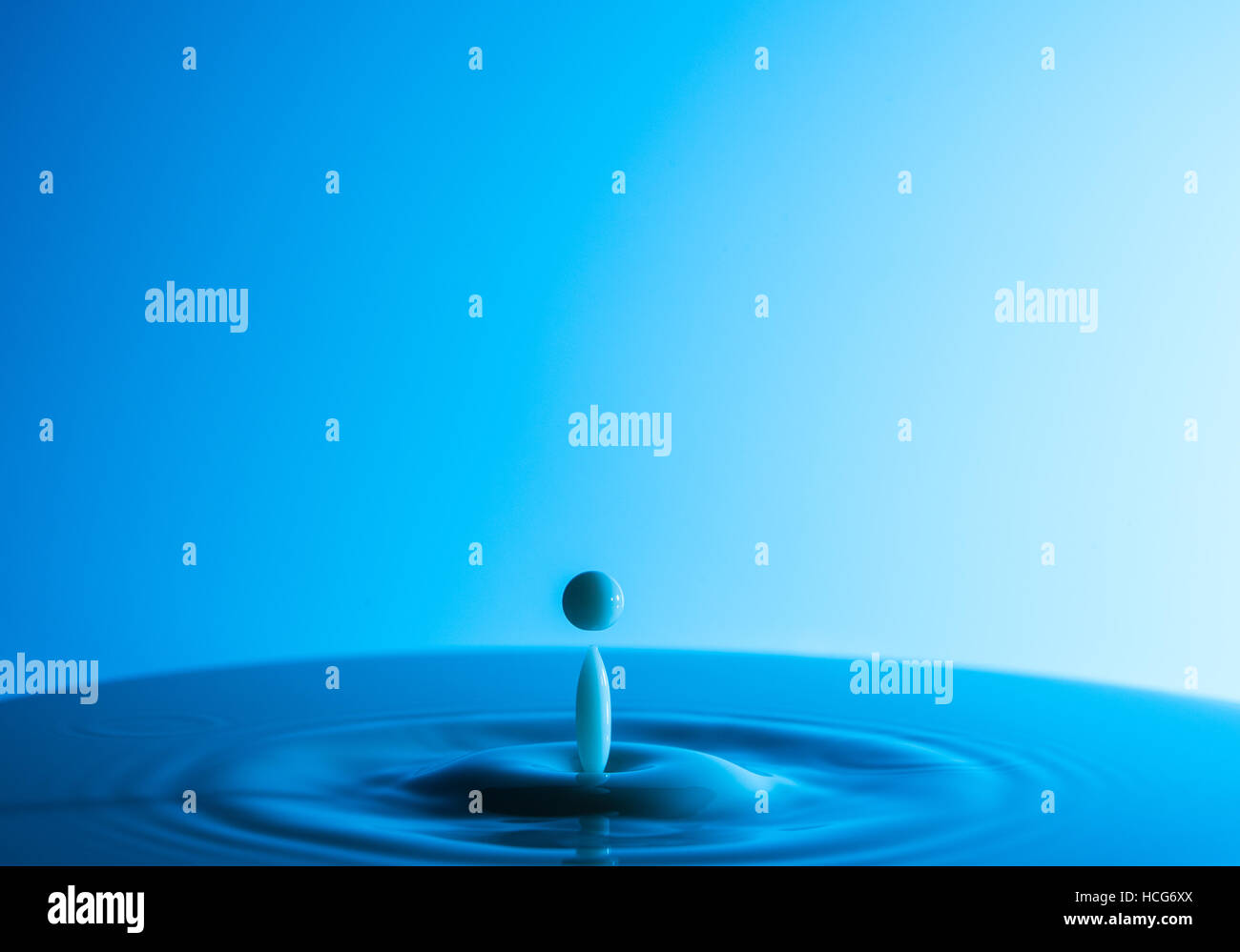 Blue milk pool hi-res stock photography and images - Alamy