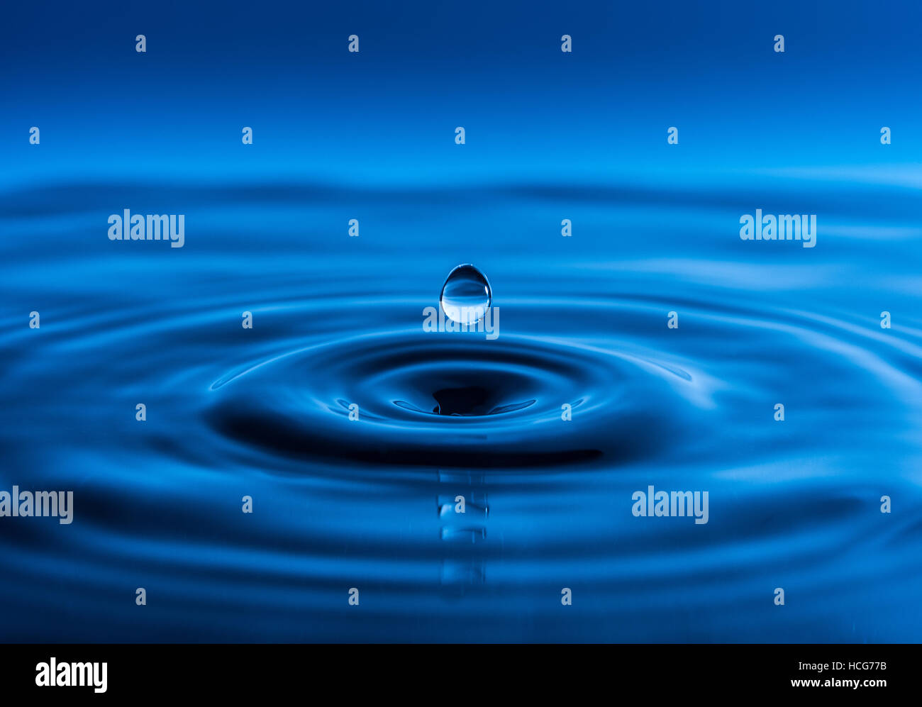 Into The Abyss Splash Stock Photo - Alamy