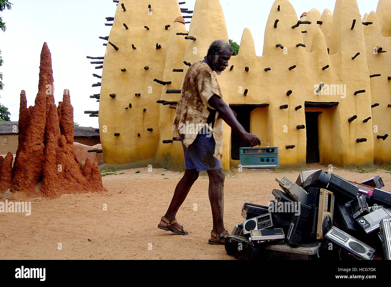 MOOLAADE, 2004, ©New Yorker Films/courtesy Everett Collection Stock ...