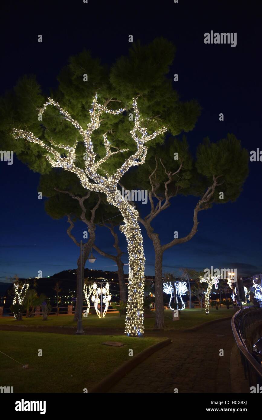 Naples italy christmas decorations hi-res stock photography and images ...