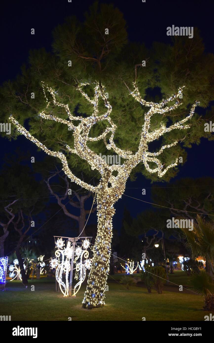 Naples italy christmas decorations hi-res stock photography and images ...
