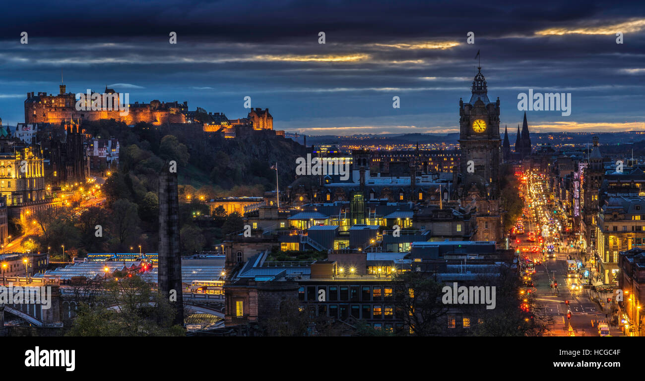 Edinburgh street night leith hi-res stock photography and images - Alamy