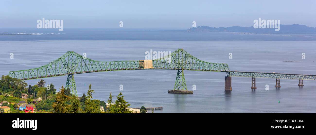 Astoria megler hi-res stock photography and images - Alamy