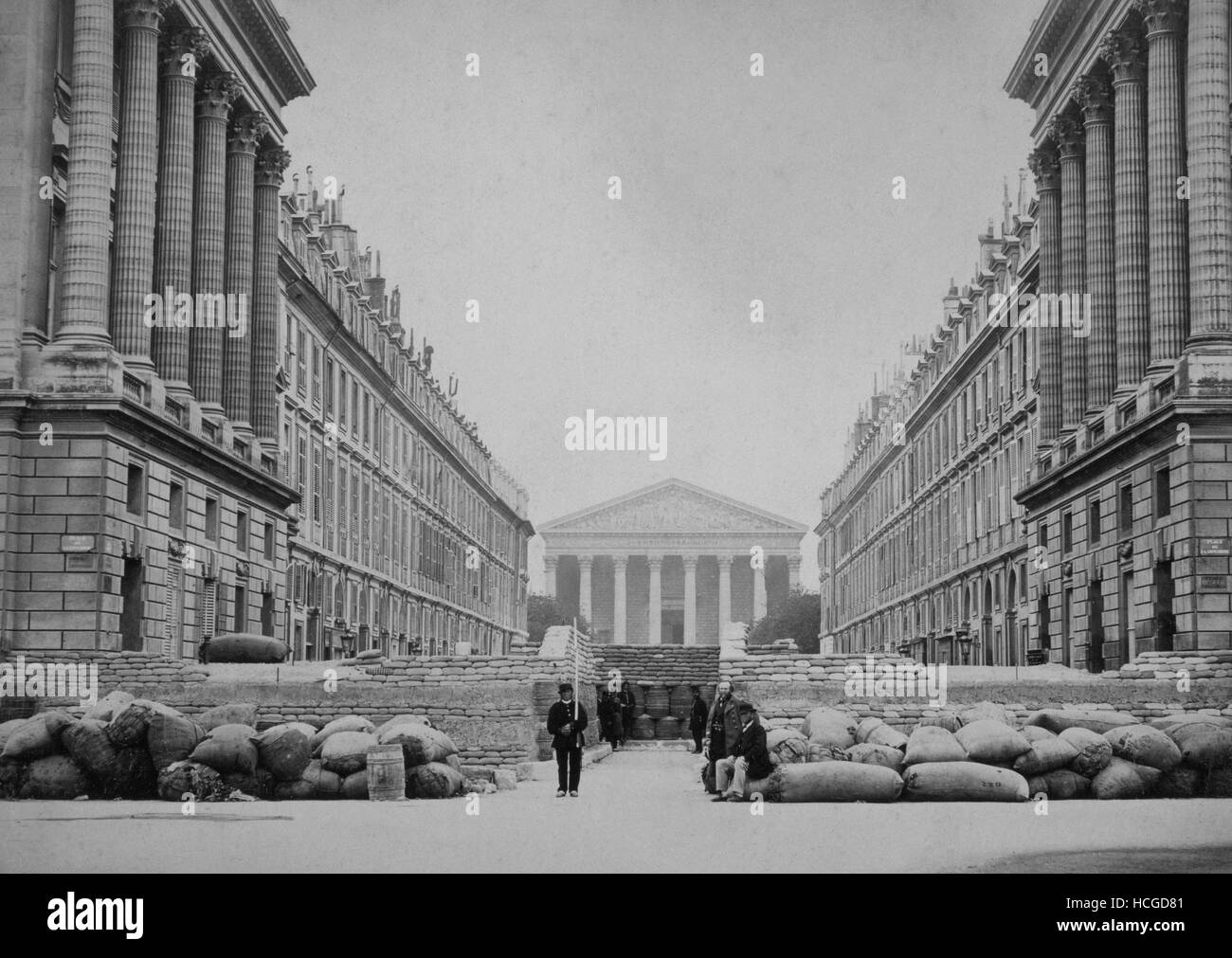 Barricade paris 1871 hi-res stock photography and images - Alamy