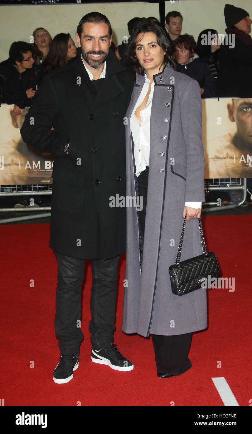 Robert pires and jessica lemarie pires High Resolution Stock ...