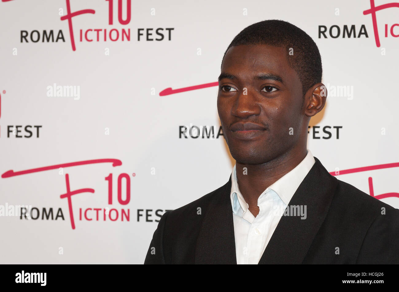 Malachi Kirby walking the red carpet of "Roots" Photo by Andrea ...