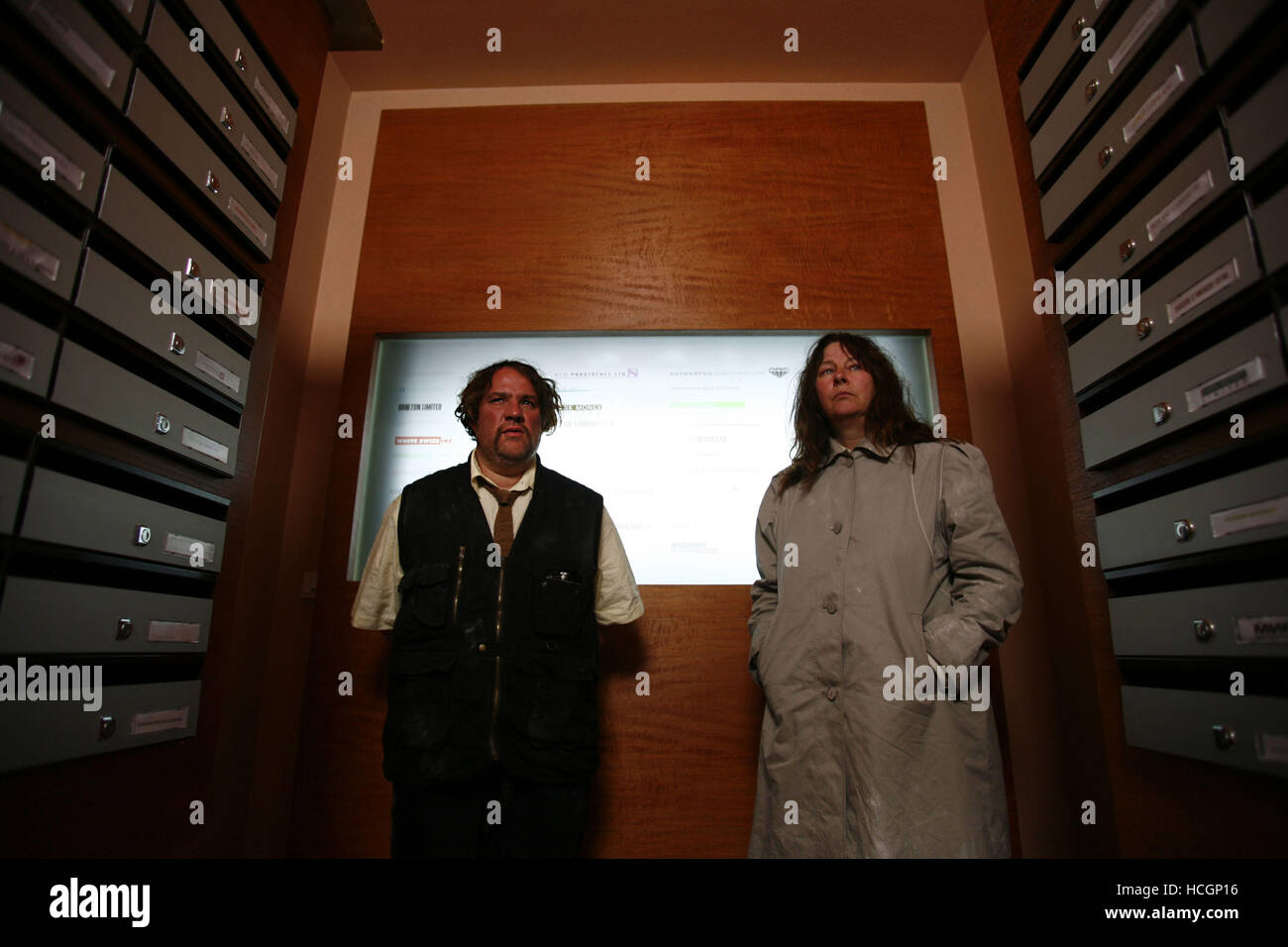 LOUISE-MICHEL, from left: Bouli Lanners, Yolande Moreau, 2008. ©Ad ...