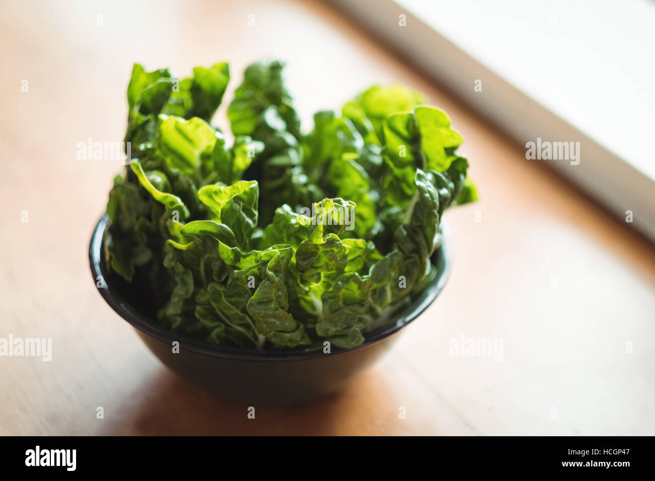 Lettuce bowl hi-res stock photography and images - Alamy