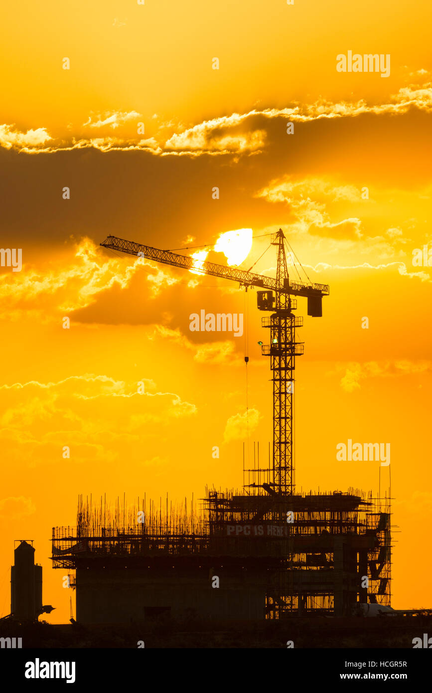 Construction zimbabwe africa crane hi-res stock photography and images ...