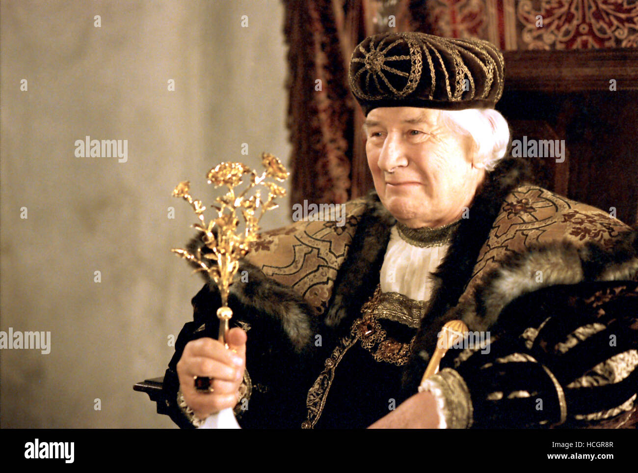LUTHER, Peter Ustinov, 2003 Stock Photo - Alamy