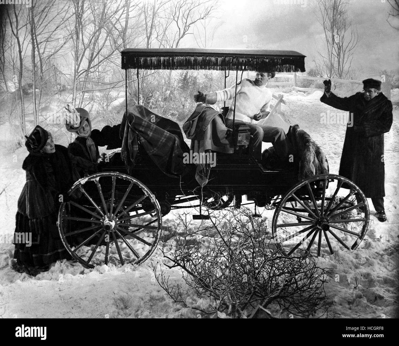 THE MAGNIFICENT AMBERSONS, Dolores Costello, Agnes Moorehead, Joseph ...