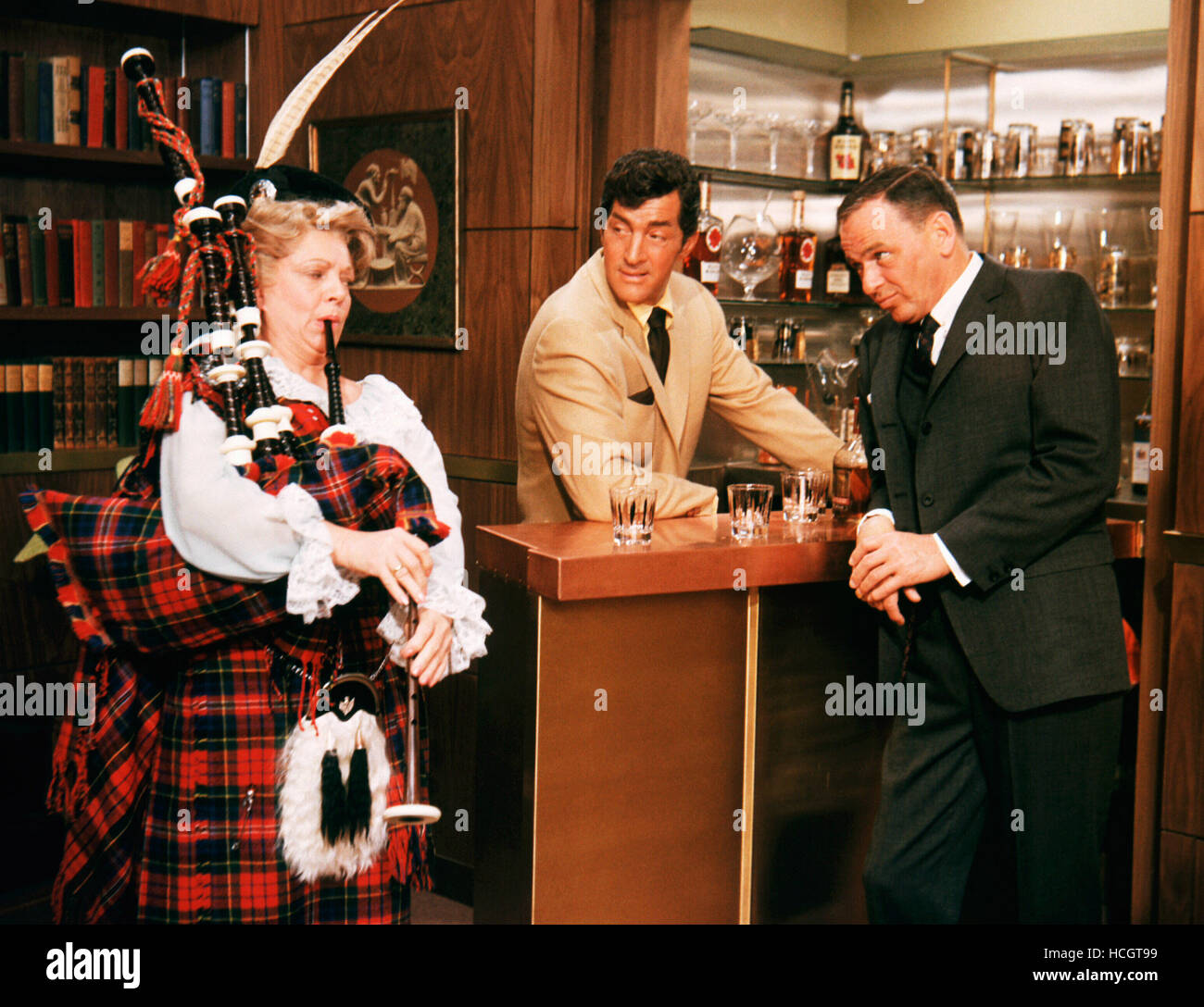 MARRIAGE ON THE ROCKS, Hermione Baddeley, Dean Martin, Frank Sinatra ...