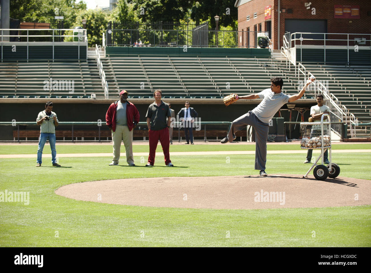 MILLION DOLLAR ARM, from left: Pitobash, Gregory Alan Williams, Bill ...