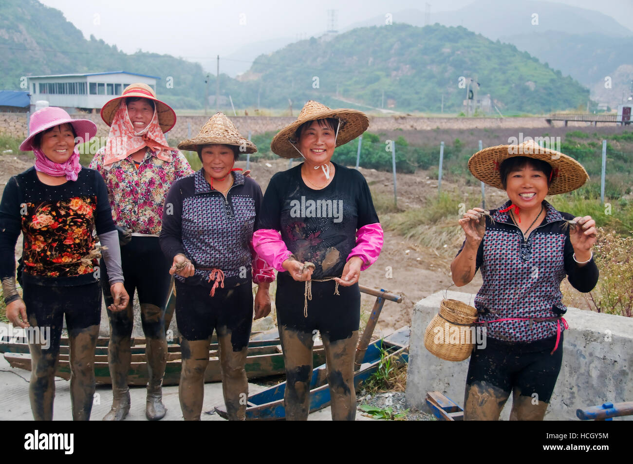 The fisherwomen of Wenzhou in the Yandang Mountain area are an ...