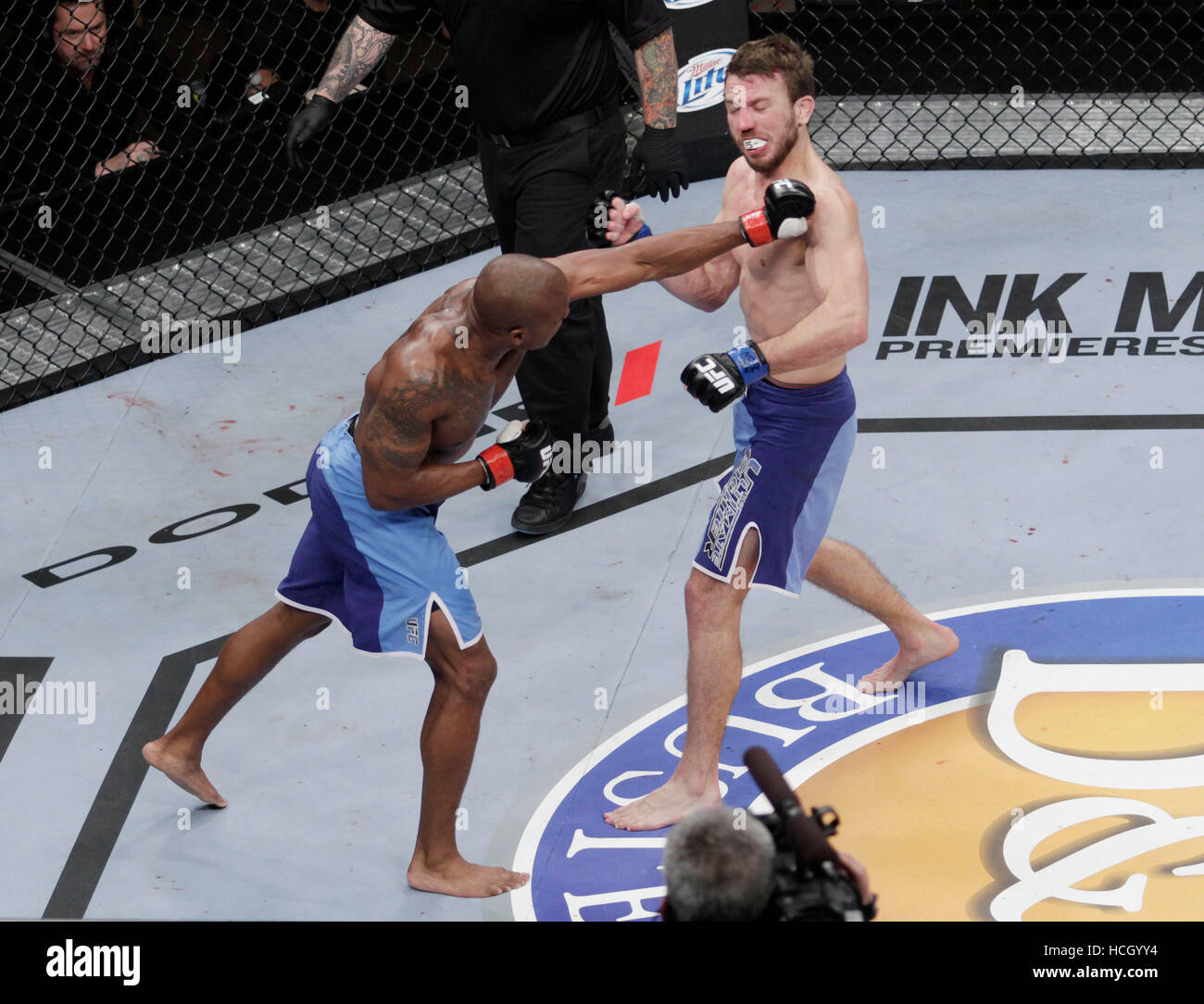Marcus Brimage, left, fights Stephen Bass at The Ultimate Fighter 14 ...