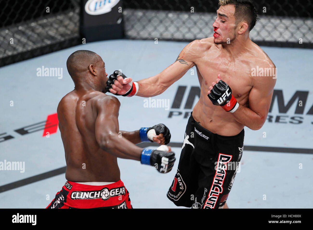 Tony Ferguson, right, fights Yves Edwards at The Ultimate Fighter 14 ...