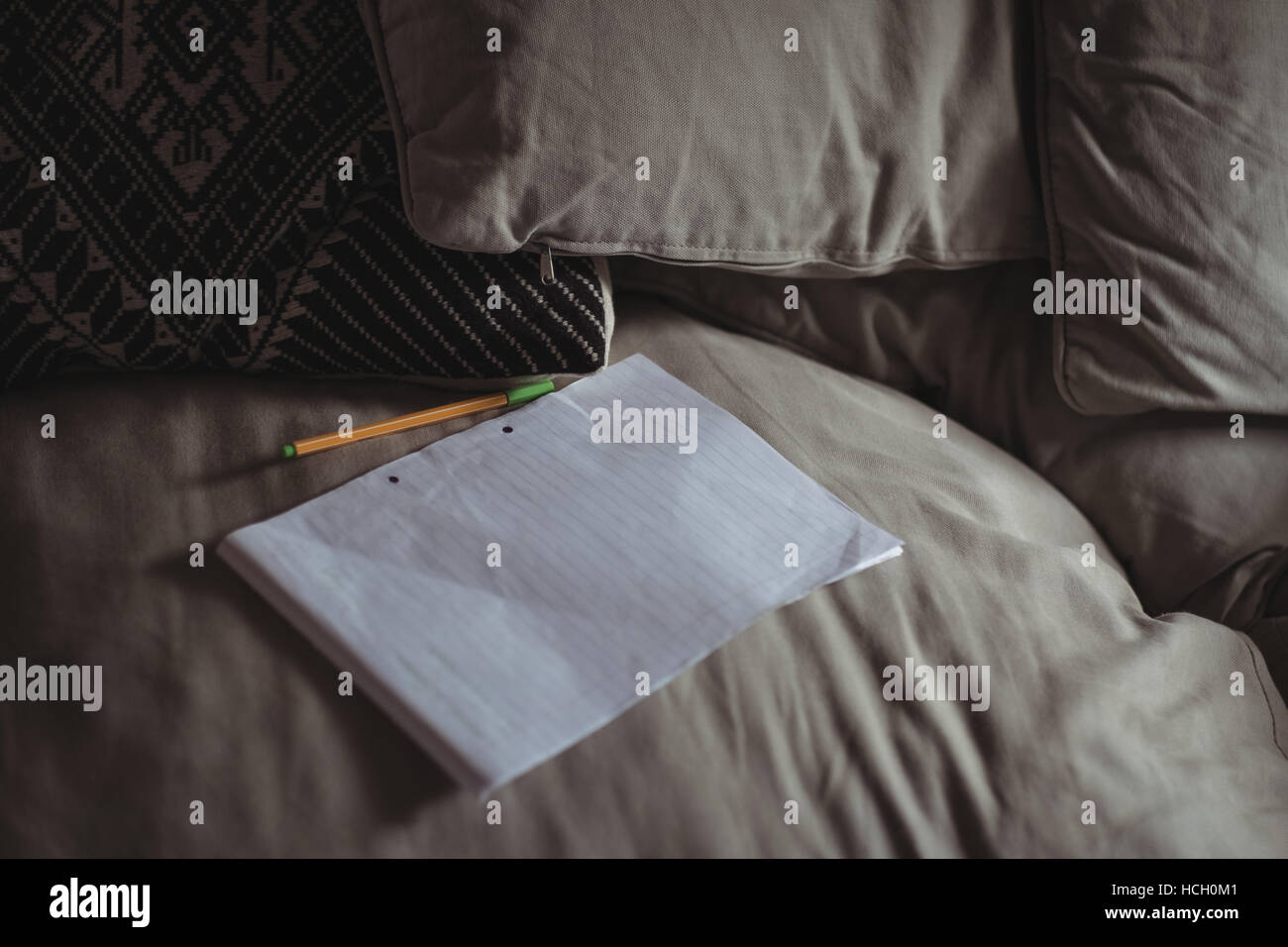Apartment notepad hi-res stock photography and images - Alamy