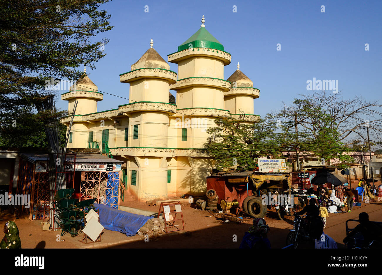 Burkina faso bobo dioulasso mosque hi-res stock photography and images ...