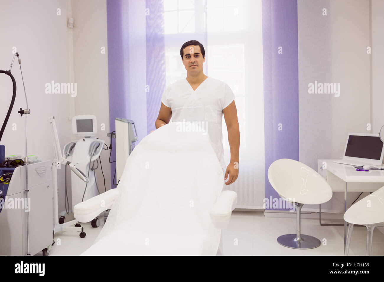 Dermatology clinic hi-res stock photography and images - Alamy