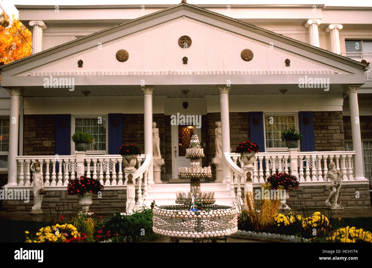 MY BIG FAT GREEK WEDDING, 2002, (c) IFC Films/courtesy Everett ...