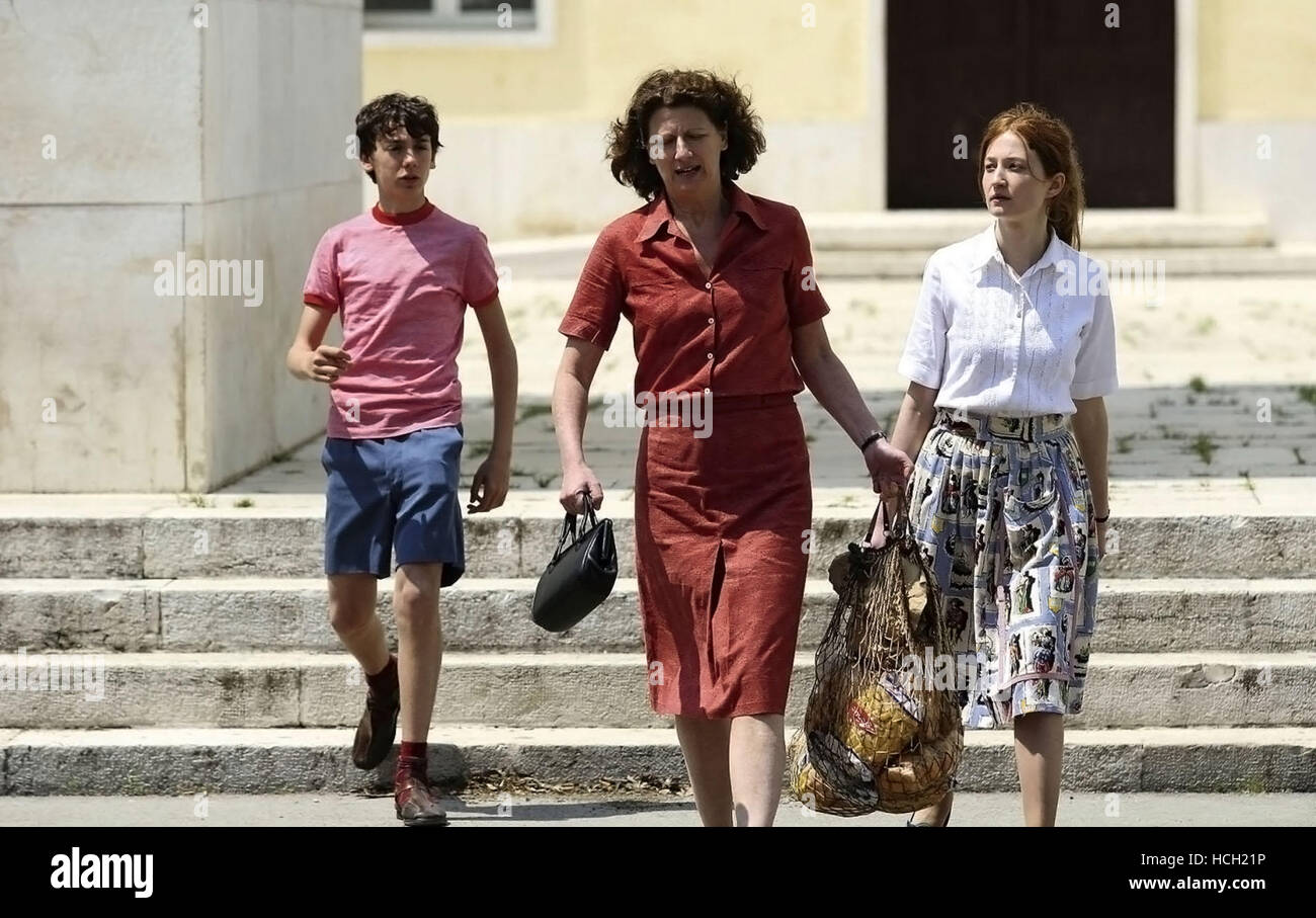 MY BROTHER IS AN ONLY CHILD, (aka MIO FRATELLO E FIGLIO UNICO), Angela ...