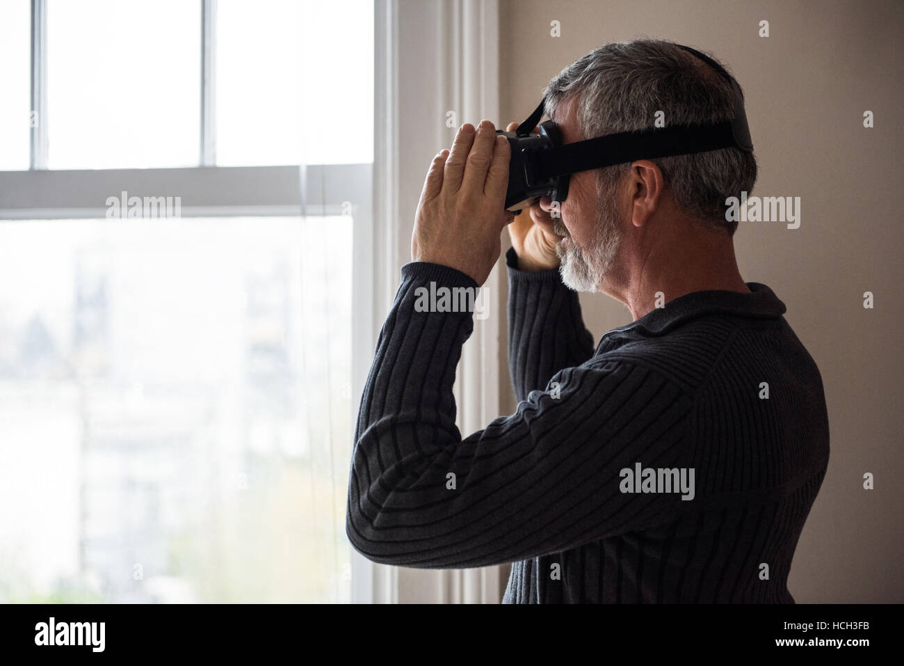 Reality virtual man hi-res stock photography and images - Alamy