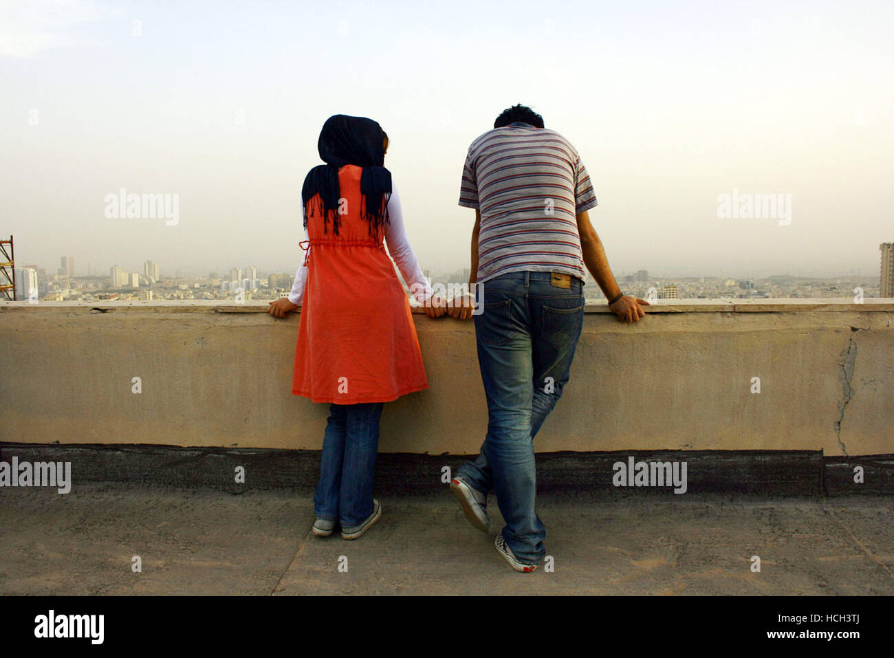 NO ONE KNOWS ABOUT PERSIAN CATS, (aka KASI AZ GORBEHAYE IRANI KHABAR ...