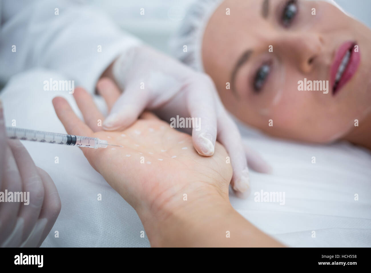 Diagnostics doctor hi-res stock photography and images - Alamy