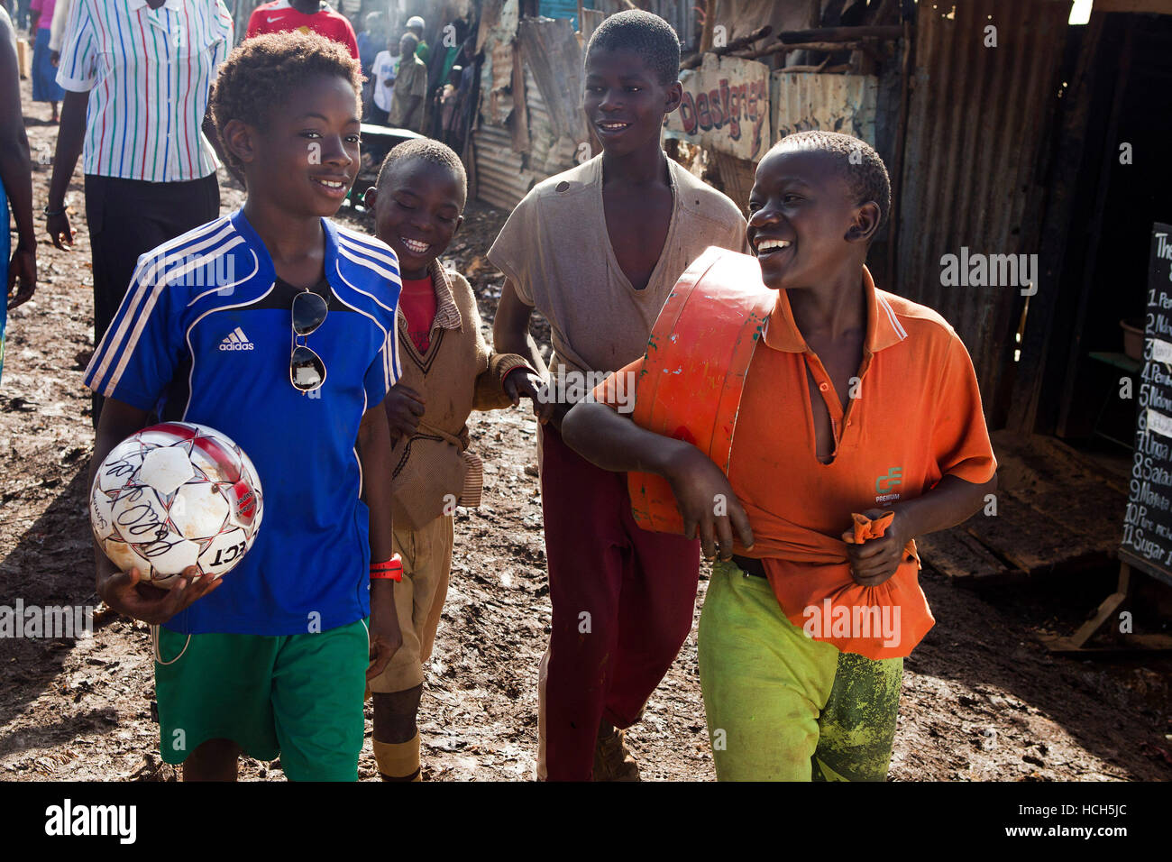 LOST IN AFRICA, (aka KIDNAPPET), from left: Simon Larsen, Samuel Odour, Arnold Ochieng, Amos ...