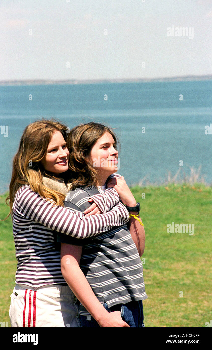 MARGOT AT THE WEDDING, from left: Jennifer Jason Leigh, Zane Pais, 2007 ...